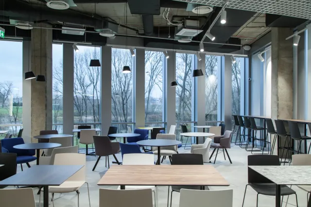 Monstarlab – LD Seating